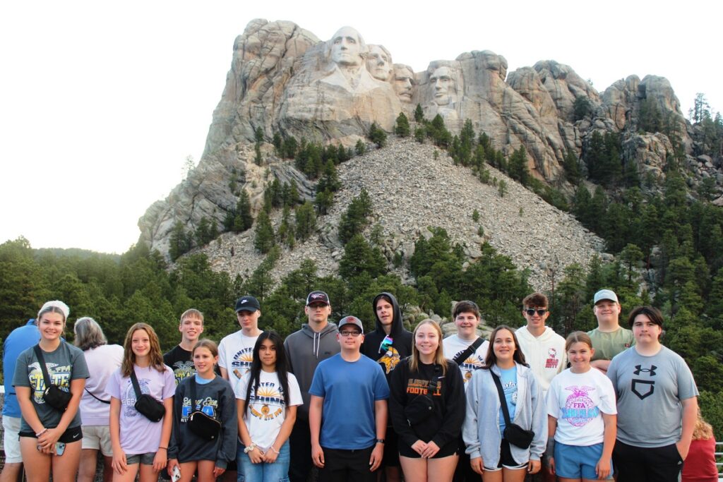 Sleepy Eye FFA Attends the South Dakota Adventure Summer Tour - Sleepy ...
